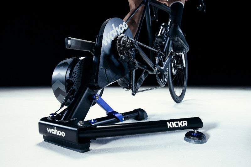 Wahoo KICKR V6 Bike Trainer – Smart, Silent & Realistic Indoor Training ...